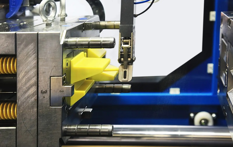 Plastic Molding Company Near Me - Integrated Molding Solutions